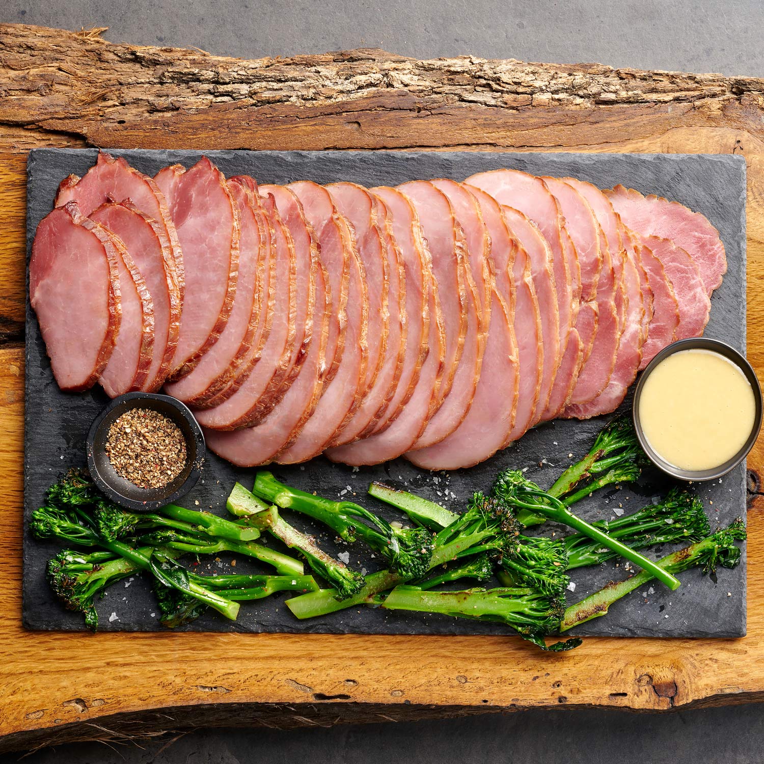 New Braunfels Smokehouse: Select Slice® Honey Cured Ham