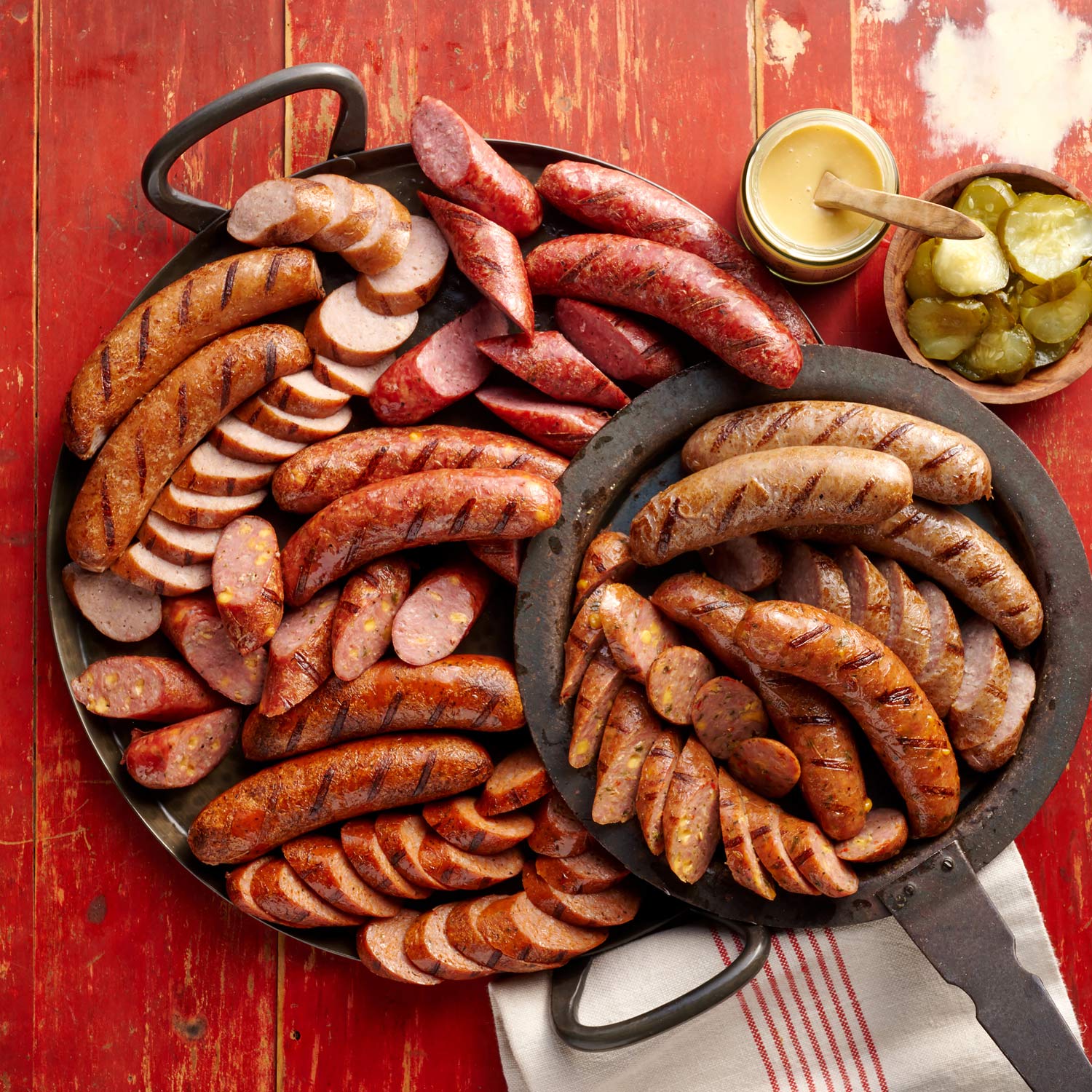 New Braunfels Smokehouse: Gourmet Sausage Assortment